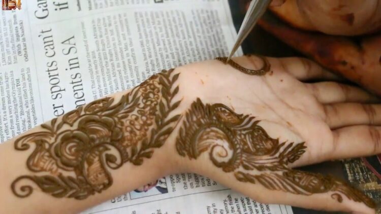 Get Familiar with the Different Mehndi Designs - 2024 Guide